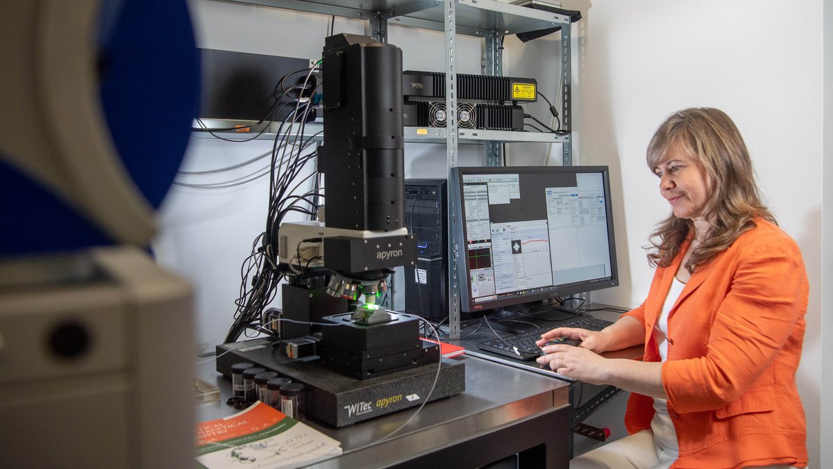 Tracing invisible particles - TUM School of Natural Sciences