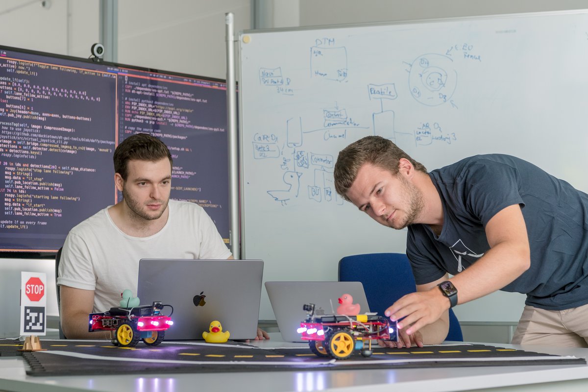 The TUM Future Learning Initiative 2025 starts - TUM School of Natural ...